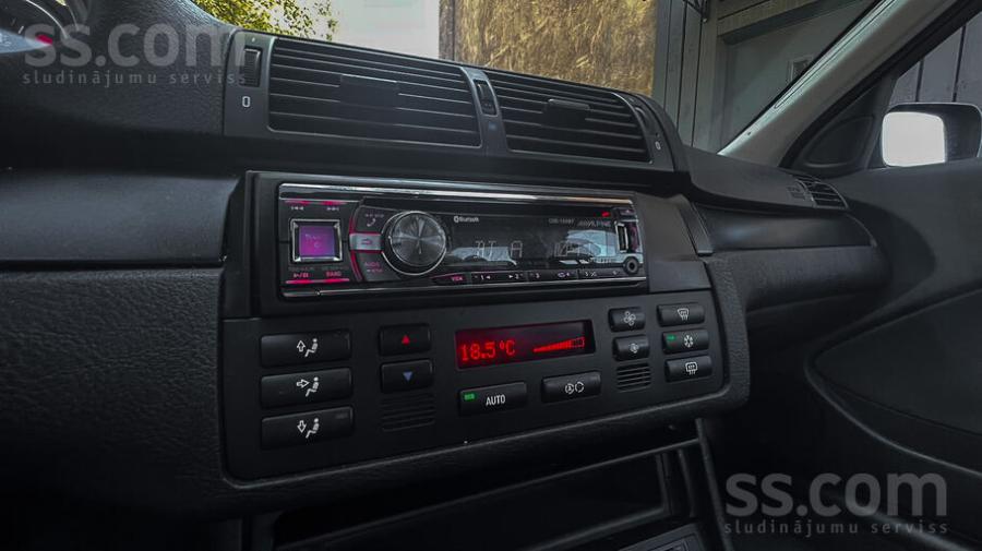 Pelēks BMW 320 2004 Rīga, ar dzinēja tilpumu 2.00 L un nobraukumu 294 tūkst. km par 2790 €, foto 10 vietnē AUTOMOTO.COM.LV