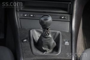 Pelēks BMW 320 2004 Rīga, ar dzinēja tilpumu 2.00 L un nobraukumu 291 tūkst. km par 2790 €, foto 12 vietnē AUTOMOTO.COM.LV