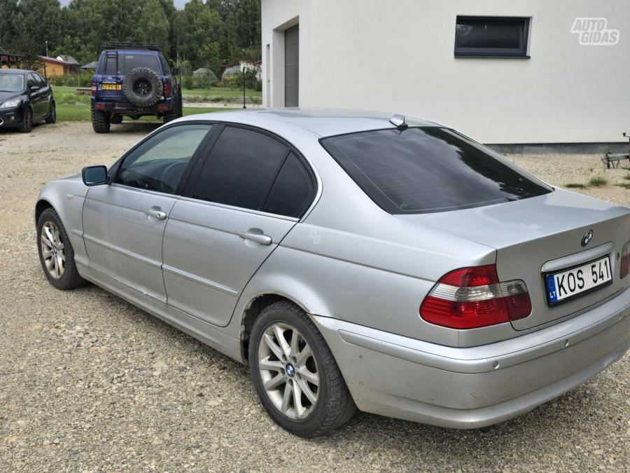 Pelēks BMW 320 2004 Šauļi, ar dzinēja tilpumu 2.00 L un nobraukumu 354 tūkst. km par 850 €, foto 7 vietnē AUTOMOTO.COM.LV