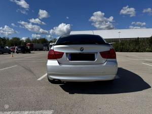 Grey BMW 320 2004 in Siauliai, with an engine capacity of 2.00 L and mileage of 278 thousand km for 3900 €, photo 8 on AUTOMOTO.COM.LV