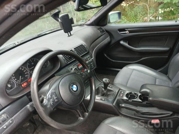 БМВ 320 2004 в Рига на AUTOMOTO.COM.LV Серый БМВ 320 2004 в Рига, объемом двигателя 2.00 л и пробегом 400 тыс. км за 2650 €, фото 6 на AUTOMOTO.COM.LV