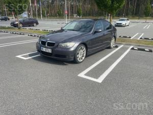 Grey BMW 320 2005 in Riga, with an engine capacity of 2.00 L and mileage of 397 thousand km for 3000 €, photo 3 on AUTOMOTO.COM.LV