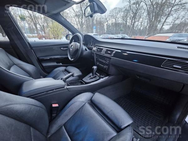 Pelēks BMW 320 2005 Rīga, ar dzinēja tilpumu 2.00 L un nobraukumu 367 tūkst. km par 4950 €, foto 10 vietnē AUTOMOTO.COM.LV