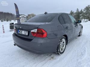 Grey BMW 320 2005 in Palanga, with an engine capacity of 2.00 L and mileage of 380 thousand km for 2650 €, photo 4 on AUTOMOTO.COM.LV