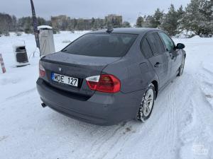 Grey BMW 320 2005 in Palanga, with an engine capacity of 2.00 L and mileage of 380 thousand km for 2650 €, photo 12 on AUTOMOTO.COM.LV