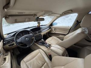 Grey BMW 320 2005 in Palanga, with an engine capacity of 2.00 L and mileage of 380 thousand km for 2650 €, photo 15 on AUTOMOTO.COM.LV