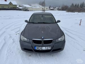 Grey BMW 320 2005 in Palanga, with an engine capacity of 2.00 L and mileage of 380 thousand km for 2650 €, photo 19 on AUTOMOTO.COM.LV