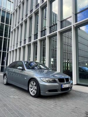 Grey BMW 320 2005 in Vilnius, with an engine capacity of 2.00 L and mileage of 300 thousand km for 3000 €, photo  on AUTOMOTO.COM.LV