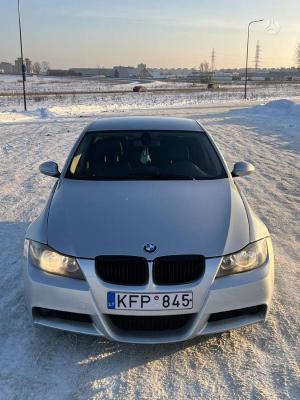 Pelēks BMW 320 2005 Kauņa, ar dzinēja tilpumu 2.00 L un nobraukumu 305 tūkst. km par 4000 €, foto 2 vietnē AUTOMOTO.COM.LV