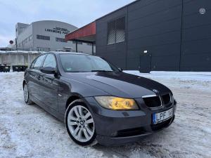 Pelēks BMW 320 2005 Viļņa, ar dzinēja tilpumu 2.00 L un nobraukumu 308 tūkst. km par 3300 €, foto  vietnē AUTOMOTO.COM.LV