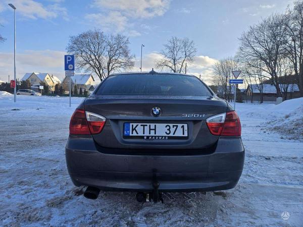 Pelēks BMW 320 2005 Kauņa, ar dzinēja tilpumu 2.00 L un nobraukumu 345 tūkst. km par 3750 €, foto 7 vietnē AUTOMOTO.COM.LV