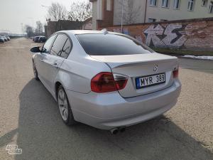 Pelēks BMW 320 2005 Šauļi, ar dzinēja tilpumu 2.00 L un nobraukumu 337 tūkst. km par 3400 €, foto 7 vietnē AUTOMOTO.COM.LV