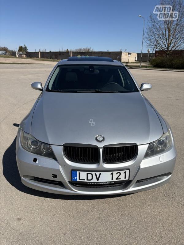 Pelēks BMW 320 2005 Zarasai, ar dzinēja tilpumu 2.00 L un nobraukumu 368 tūkst. km par 2199 €, foto 1 vietnē AUTOMOTO.COM.LV