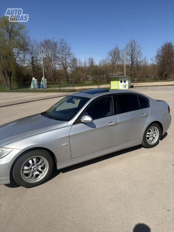 Pelēks BMW 320 2005 Zarasai, ar dzinēja tilpumu 2.00 L un nobraukumu 368 tūkst. km par 2199 €, foto 2 vietnē AUTOMOTO.COM.LV