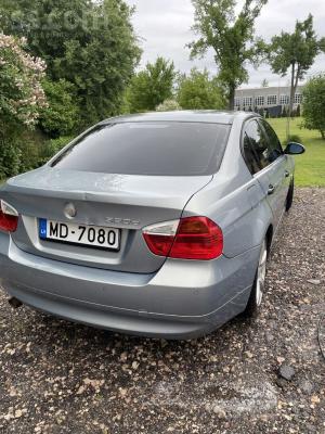 Pelēks BMW 320 2005 Bauska, ar dzinēja tilpumu 2.00 L un nobraukumu 0 tūkst. km par 2600 €, foto  vietnē AUTOMOTO.COM.LV