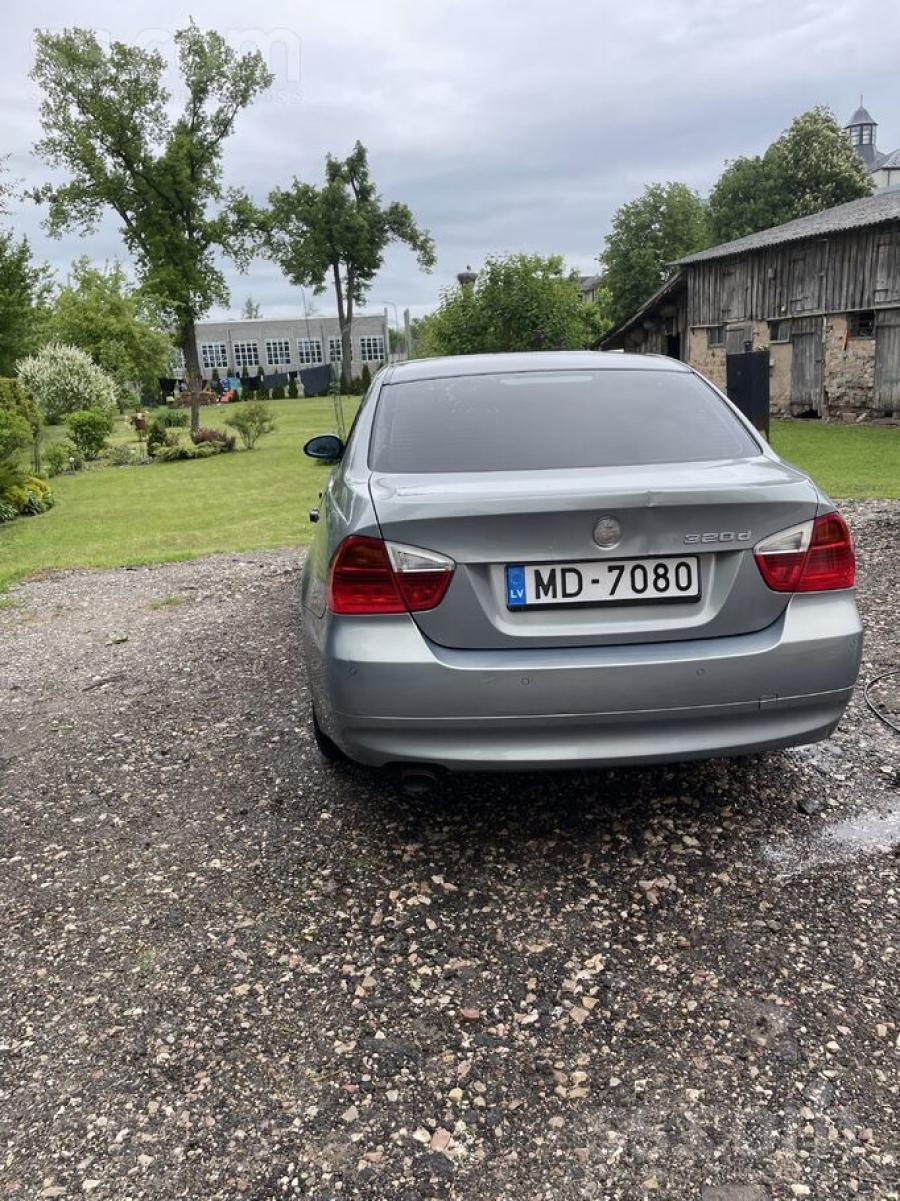 Pelēks BMW 320 2005 Bauska, ar dzinēja tilpumu 2.00 L un nobraukumu 0 tūkst. km par 2600 €, foto 4 vietnē AUTOMOTO.COM.LV