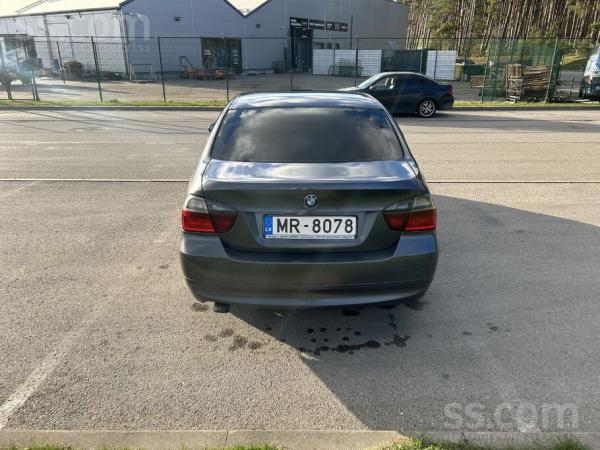 Серый БМВ 320 2005 в Рига, объемом двигателя 2.00 л и пробегом 335 тыс. км за 3300 €, фото 3 на AUTOMOTO.COM.LV