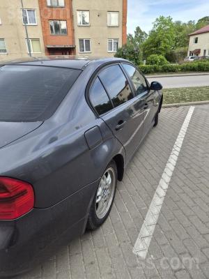 Grey BMW 320 2005 in Saldus, with an engine capacity of 2.00 L and mileage of 500 thousand km for 2300 €, photo 9 on AUTOMOTO.COM.LV