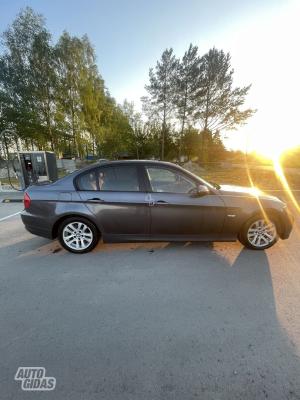 Серый БМВ 320 2005 в Паневежис, объемом двигателя 2.00 л и пробегом 343 тыс. км за 1099 €, фото 7 на AUTOMOTO.COM.LV