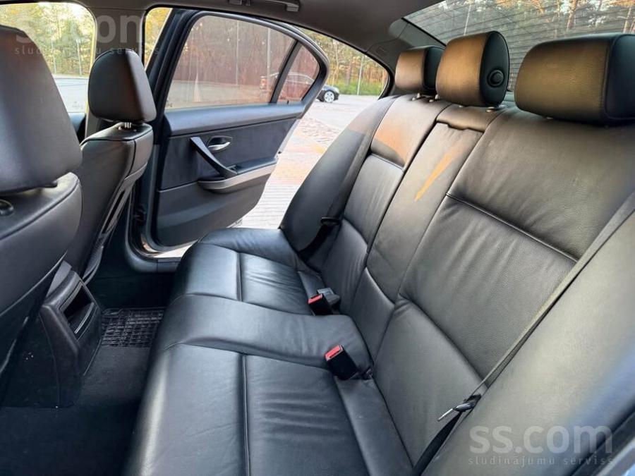 Grey BMW 320 2005 in Ventspils, with an engine capacity of 2.00 L and mileage of 342 thousand km for 3200 €, photo 4 on AUTOMOTO.COM.LV
