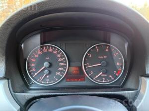 Grey BMW 320 2005 in Ventspils, with an engine capacity of 2.00 L and mileage of 342 thousand km for 3200 €, photo 9 on AUTOMOTO.COM.LV