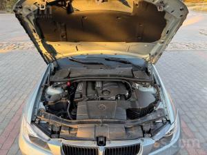 Grey BMW 320 2005 in Ventspils, with an engine capacity of 2.00 L and mileage of 342 thousand km for 3200 €, photo 10 on AUTOMOTO.COM.LV