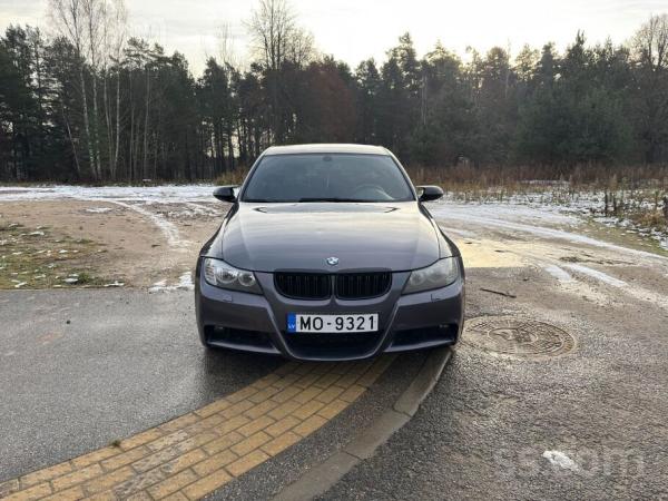 Pelēks BMW 320 2005 Valmiera, ar dzinēja tilpumu 2.00 L un nobraukumu 332 tūkst. km par 4200 €, foto 1 vietnē AUTOMOTO.COM.LV
