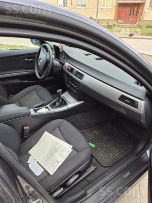 Pelēks BMW 320 2005 Saldus, ar dzinēja tilpumu 2.00 L un nobraukumu 350 tūkst. km par 2500 €, foto 9 vietnē AUTOMOTO.COM.LV