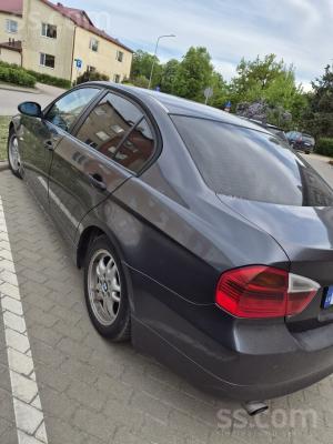 Pelēks BMW 320 2005 Saldus, ar dzinēja tilpumu 2.00 L un nobraukumu 350 tūkst. km par 2500 €, foto 12 vietnē AUTOMOTO.COM.LV