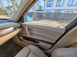 Pelēks BMW 320 2005 Rīga, ar dzinēja tilpumu 2.00 L un nobraukumu 355 tūkst. km par 3400 €, foto 5 vietnē AUTOMOTO.COM.LV