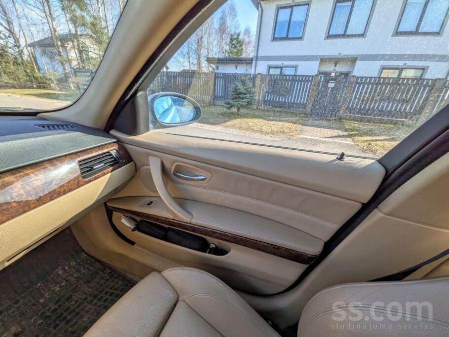 Pelēks BMW 320 2005 Rīga, ar dzinēja tilpumu 2.00 L un nobraukumu 355 tūkst. km par 3400 €, foto 5 vietnē AUTOMOTO.COM.LV