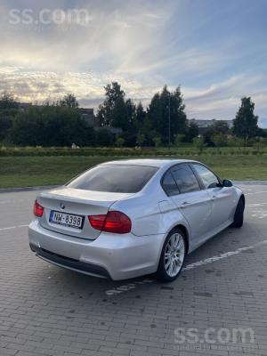 Pelēks BMW 320 2005 Rēzekne, ar dzinēja tilpumu 2.00 L un nobraukumu 400 tūkst. km par 4450 €, foto 5 vietnē AUTOMOTO.COM.LV
