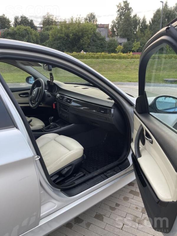 BMW 320 2005 Rēzekne vietnē Pelēks BMW 320 2005 Rēzekne, ar dzinēja tilpumu 2.00 L un nobraukumu 400 tūkst. km par 4450 €, foto 6 vietnē AUTOMOTO.COM.LV