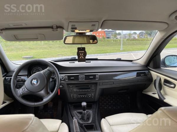 BMW 320 2005 Rēzekne vietnē Pelēks BMW 320 2005 Rēzekne, ar dzinēja tilpumu 2.00 L un nobraukumu 400 tūkst. km par 4450 €, foto 8 vietnē AUTOMOTO.COM.LV