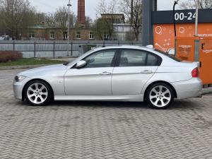 Grey BMW 320 2005 in Riga, with an engine capacity of 2.00 L and mileage of 321 thousand km for 5200 €, photo 35 on AUTOMOTO.COM.LV