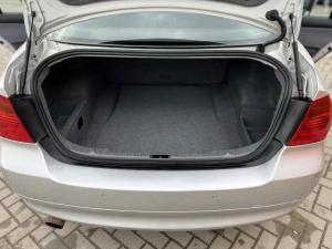 Pelēks BMW 320 2005 Jēkabpils, ar dzinēja tilpumu 2.00 L un nobraukumu 321 tūkst. km par 5200 €, foto 17 vietnē AUTOMOTO.COM.LV