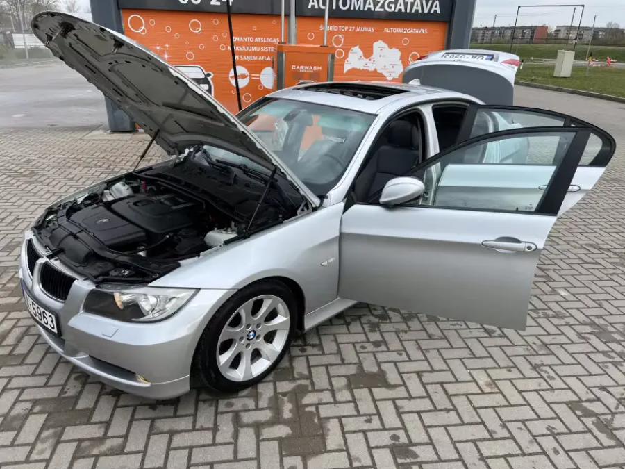 Pelēks BMW 320 2005 Jēkabpils, ar dzinēja tilpumu 2.00 L un nobraukumu 321 tūkst. km par 5200 €, foto 32 vietnē AUTOMOTO.COM.LV