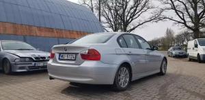 Pelēks BMW 320 2005 Valmiera, ar dzinēja tilpumu 2.00 L un nobraukumu 125 tūkst. km par 3100 €, foto 4 vietnē AUTOMOTO.COM.LV