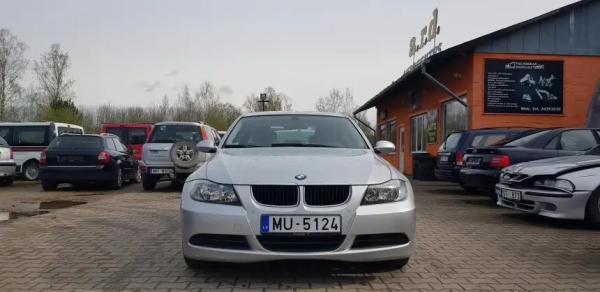 Grey BMW 320 2005 in Valmiera, with an engine capacity of 2.00 L and mileage of 125 thousand km for 3100 €, photo 8 on AUTOMOTO.COM.LV