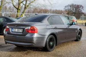 Grey BMW 320 2005 in Liepaja, with an engine capacity of 2.00 L and mileage of 155 thousand km for 4500 €, photo 5 on AUTOMOTO.COM.LV