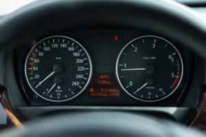Grey BMW 320 2005 in Liepaja, with an engine capacity of 2.00 L and mileage of 155 thousand km for 4500 €, photo 15 on AUTOMOTO.COM.LV