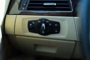 Grey BMW 320 2005 in Liepaja, with an engine capacity of 2.00 L and mileage of 155 thousand km for 4500 €, photo 19 on AUTOMOTO.COM.LV