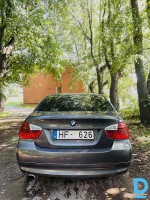 Grey BMW 320 2005 in Riga, with an engine capacity of 2.00 L and mileage of 322 thousand km for 3150 €, photo 4 on AUTOMOTO.COM.LV