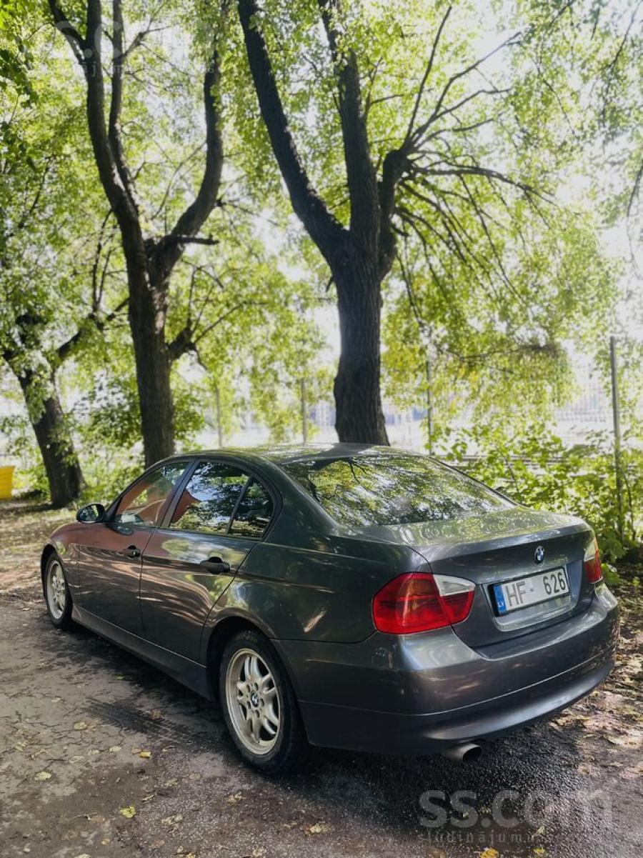Pelēks BMW 320 2005 Rīga, ar dzinēja tilpumu 2.00 L un nobraukumu 322 tūkst. km par 3150 €, foto 6 vietnē AUTOMOTO.COM.LV