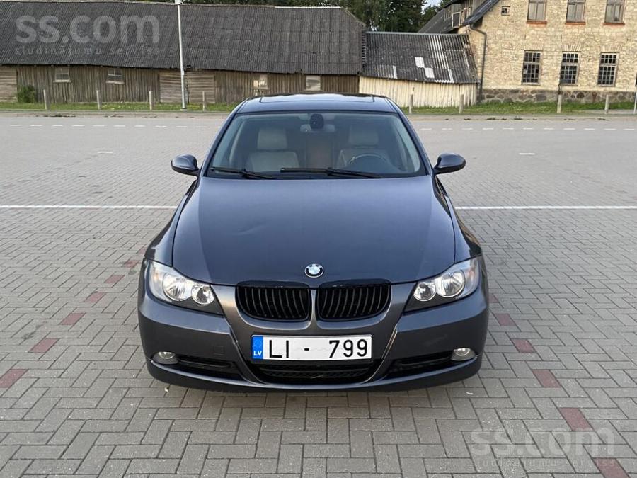 Pelēks BMW 320 2005 Cēsis, ar dzinēja tilpumu 2.00 L un nobraukumu 380 tūkst. km par 2600 €, foto 3 vietnē AUTOMOTO.COM.LV