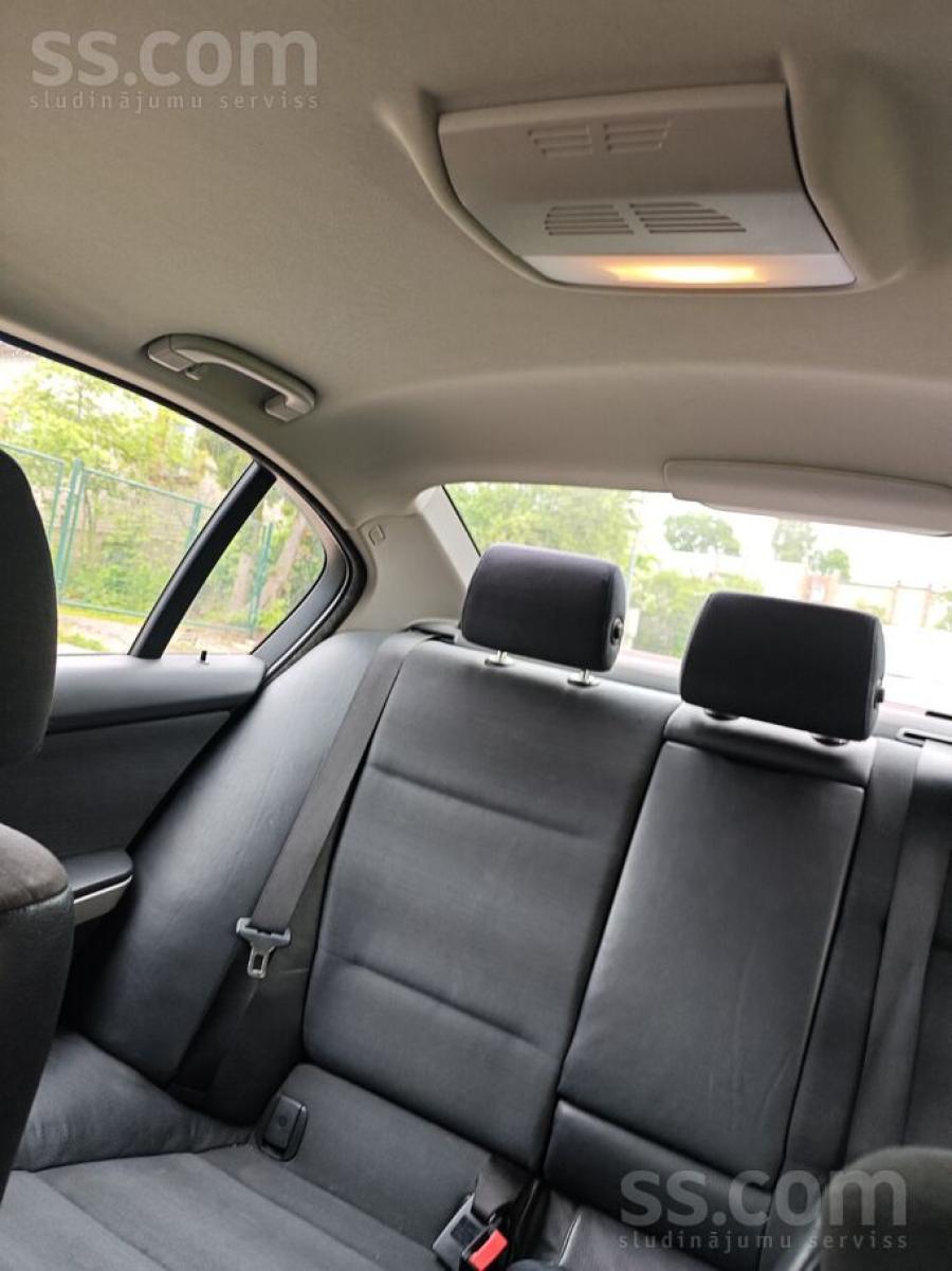 Pelēks BMW 320 2005 Rēzekne, ar dzinēja tilpumu 2.00 L un nobraukumu 200 tūkst. km par 3500 €, foto 6 vietnē AUTOMOTO.COM.LV