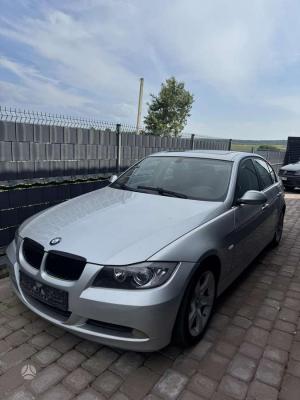 Pelēks BMW 320 2005 Viļņa, ar dzinēja tilpumu 2.00 L un nobraukumu 379 tūkst. km par 2550 €, foto 3 vietnē AUTOMOTO.COM.LV