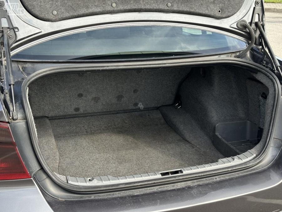 Pelēks BMW 320 2005 Šauļi, ar dzinēja tilpumu 2.00 L un nobraukumu 313 tūkst. km par 2650 €, foto 11 vietnē AUTOMOTO.COM.LV