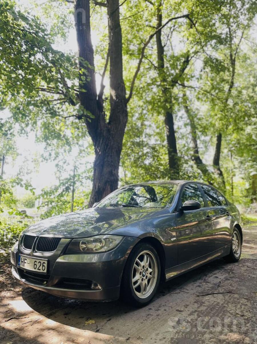 Pelēks BMW 320 2005 Rīga, ar dzinēja tilpumu 2.00 L un nobraukumu 322 tūkst. km par 2599 €, foto 1 vietnē AUTOMOTO.COM.LV