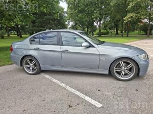 Pelēks BMW 320 2005 Jelgava, ar dzinēja tilpumu 2.00 L un nobraukumu 453 tūkst. km par 2300 €, foto 4 vietnē AUTOMOTO.COM.LV